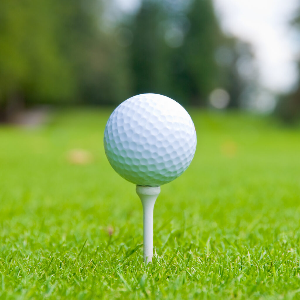 Tee Time Fun: Top Golf Games for Three Players